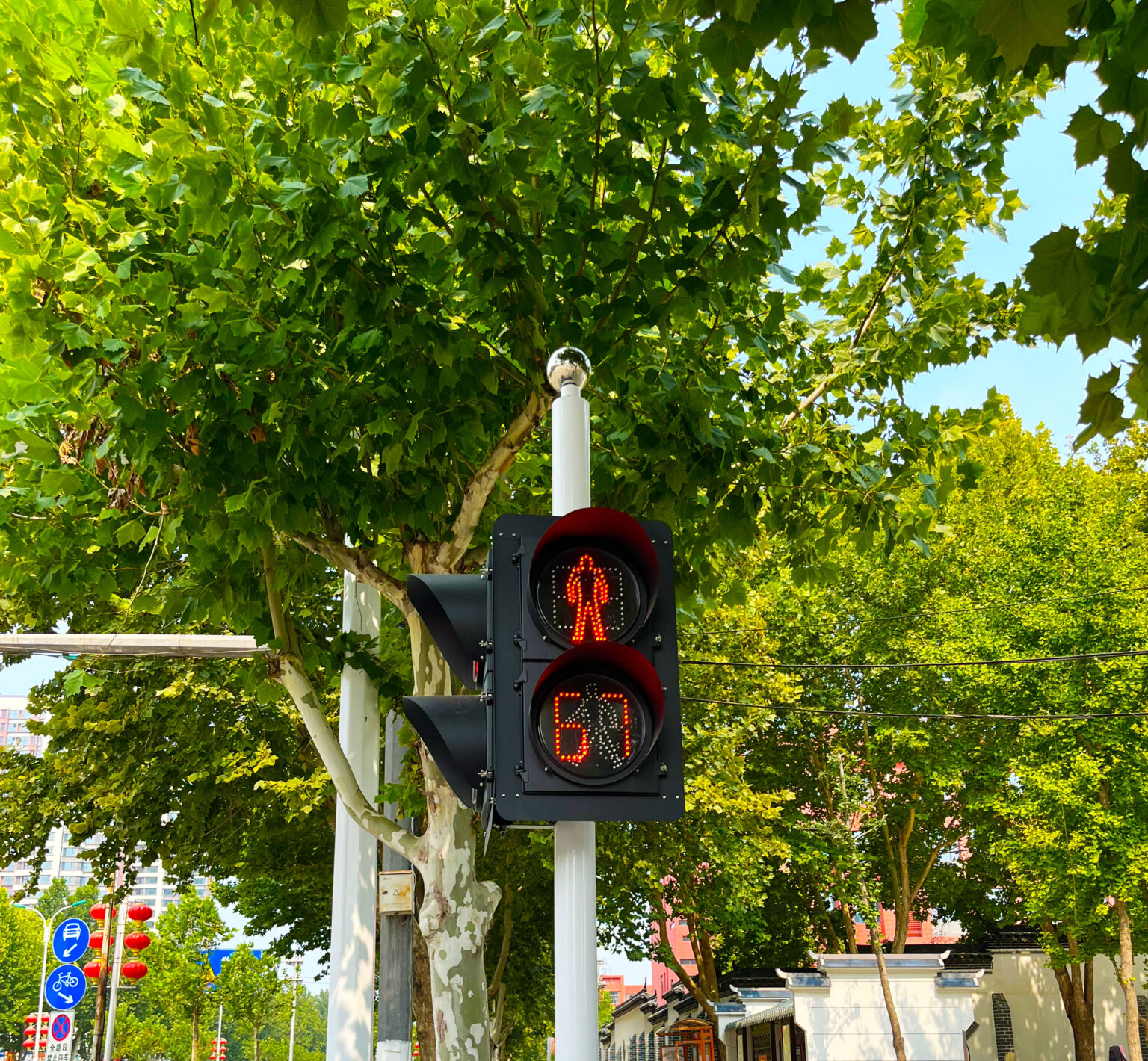 Pedestrian Lights - A Critical Component of Urban Infrastructure
